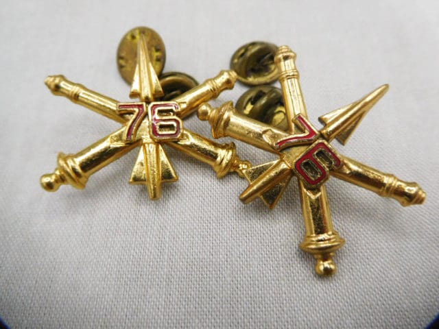 US Army Officer Collar Insignia . FLU1853 - Time Traveler Militaria