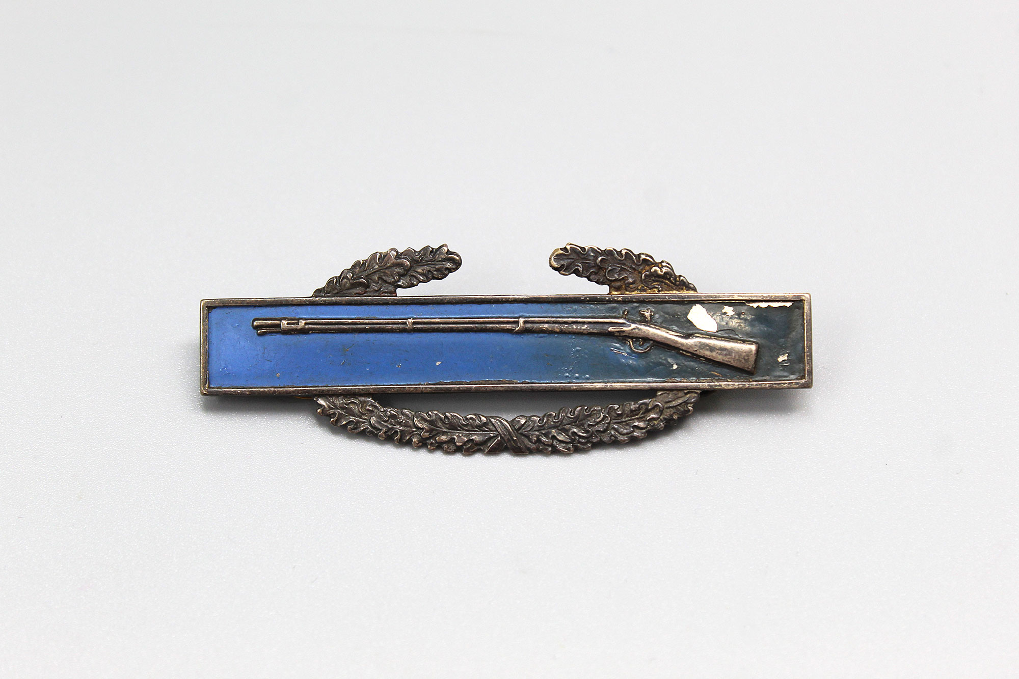 US WW2 Combat Infantryman Badge . FLU1023 - Time Traveler Militaria