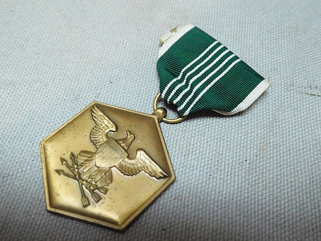 US Army Military Merit Medal . YMU4363 - Time Traveler Militaria