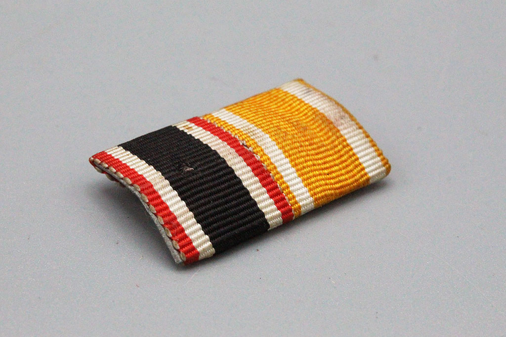 WW2 German Ribbon Bar . GO1046 - Time Traveler Militaria