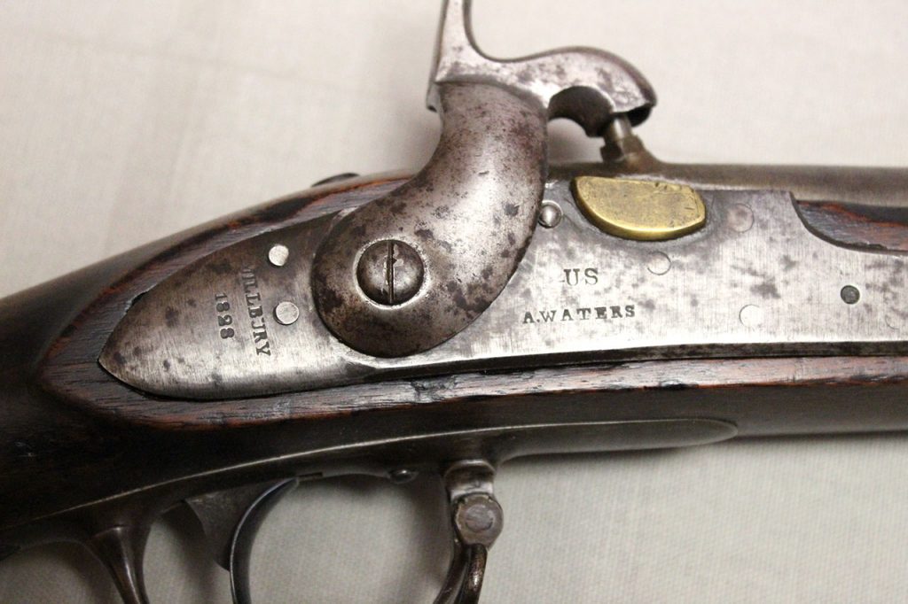 US Civil War Musket - A .Waters 1828 . CWG21 - Time Traveler Militaria