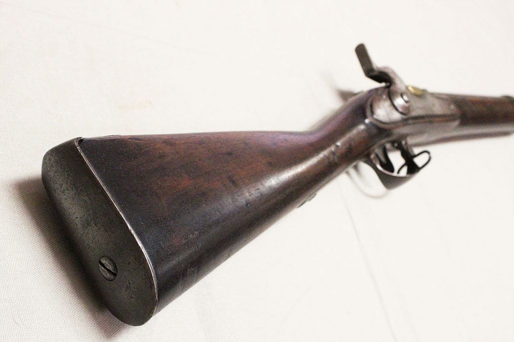 US Civil War Musket - A .Waters 1828 . CWG21 - Time Traveler Militaria