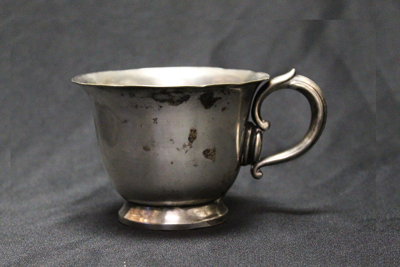 US Navy Silver Plated Etched Cup . FLU2052 - Time Traveler Militaria