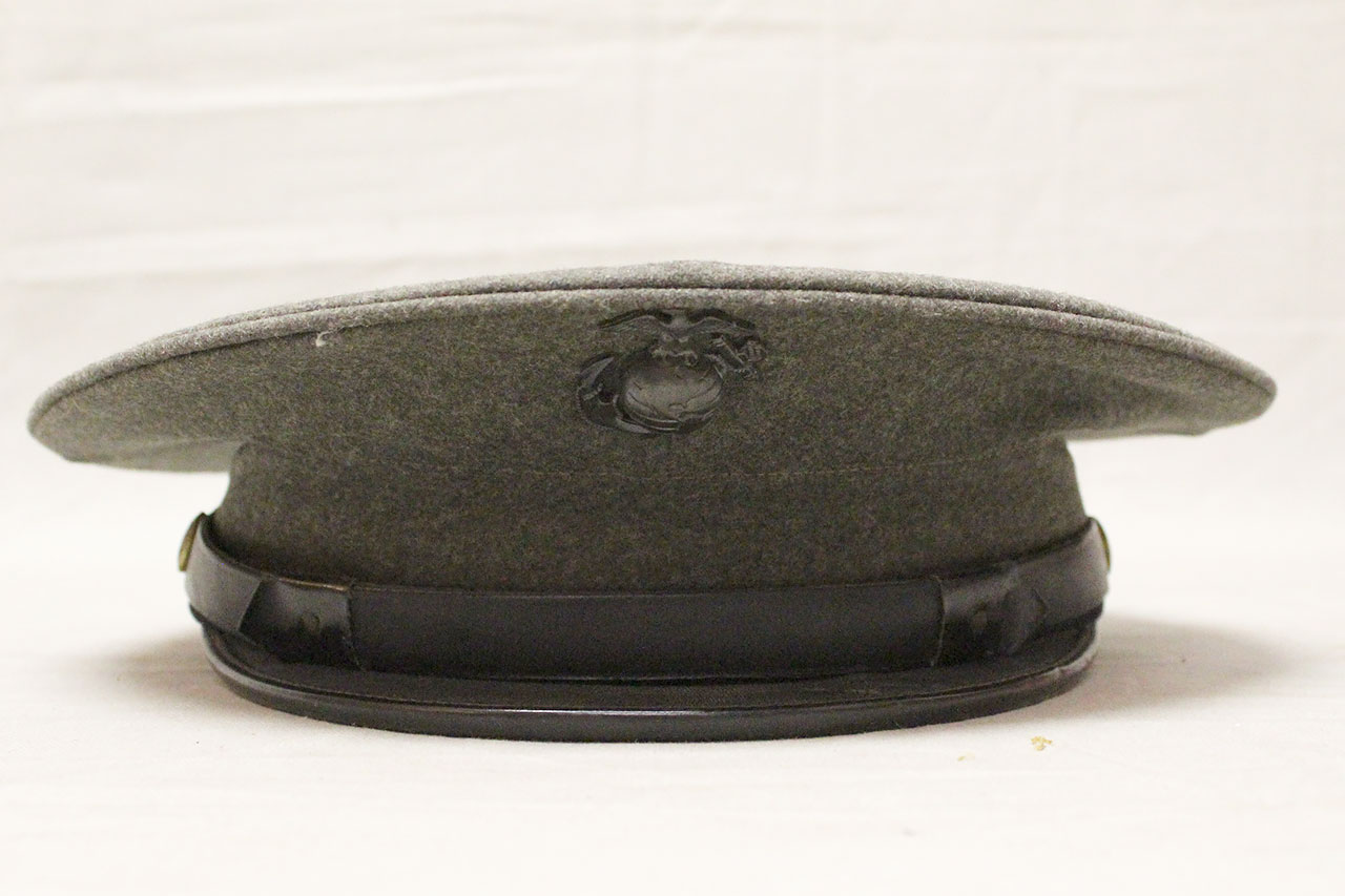 USMC Visor Cap - 7 1/8 . HU693cxb - Time Traveler Militaria