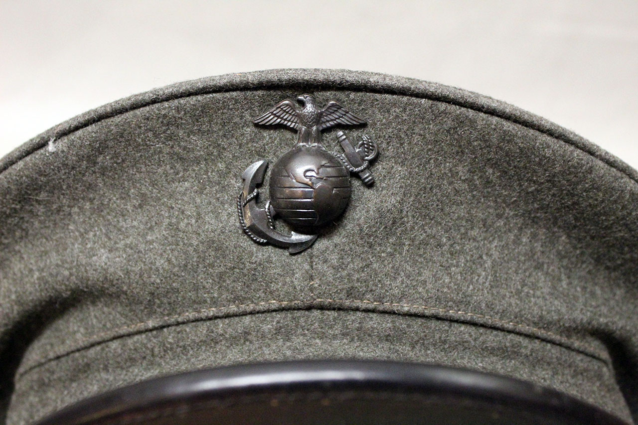 USMC Visor Cap - 7 1/8 . HU693cxb - Time Traveler Militaria