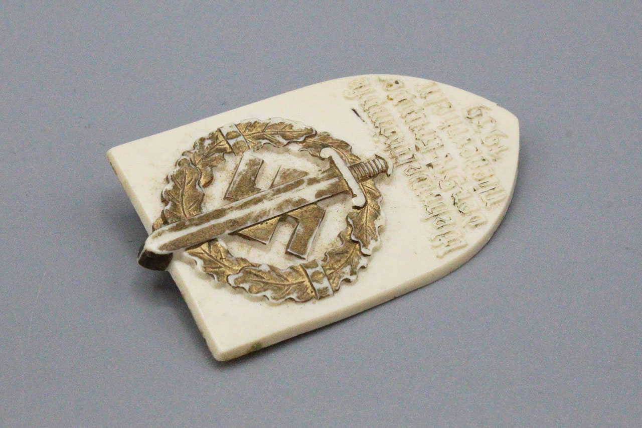 WW2 German SA Sports 1939 Tinnie . PIN376 - Time Traveler Militaria