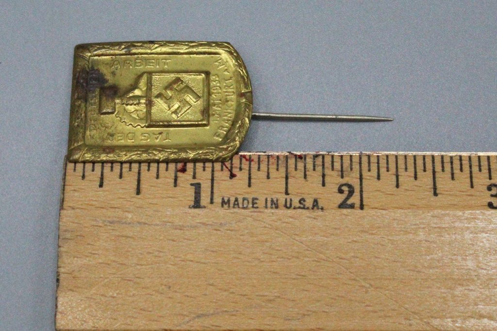 WW2 German Stick Pin . PIN378 - Time Traveler Militaria