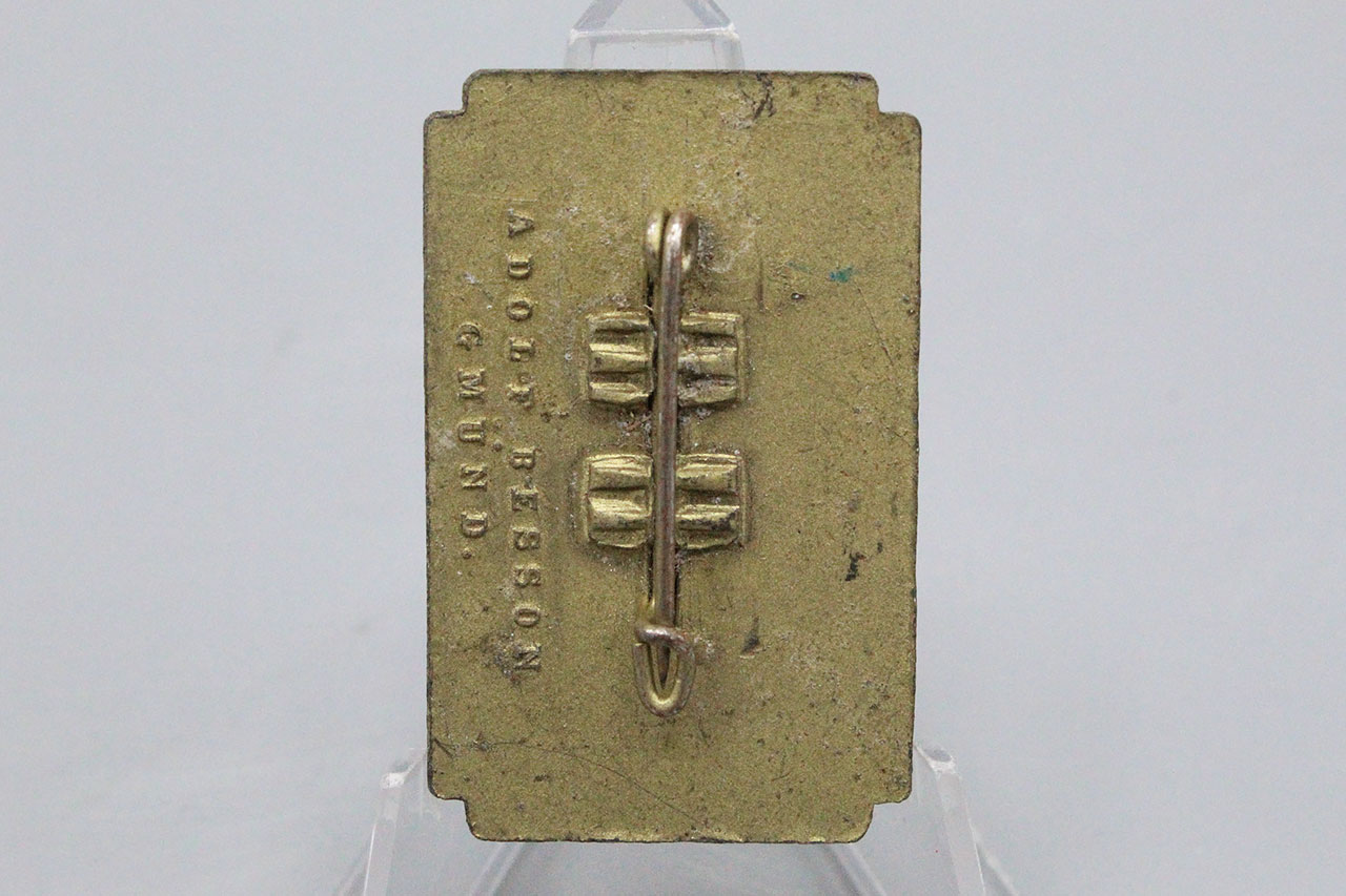 WW2 German Stuttgart Tinnie . PIN418 - Time Traveler Militaria