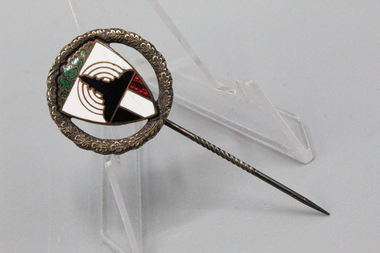 WW2 German Veterans Stick Pin . PIN514 - Time Traveler Militaria