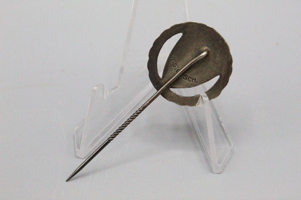 WW2 German Veterans Stick Pin . PIN514 - Time Traveler Militaria