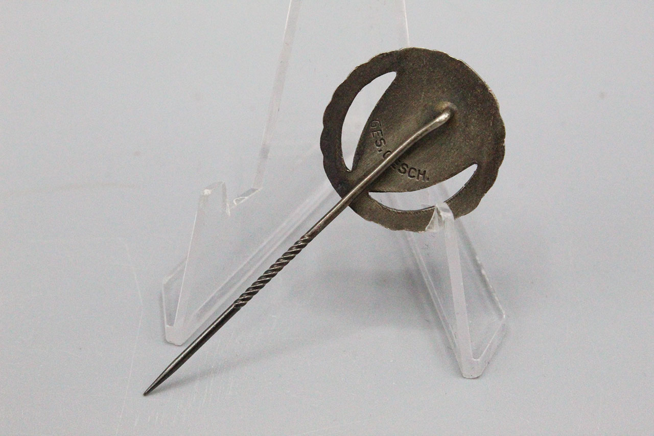 WW2 German Veterans Stick Pin . PIN514 - Time Traveler Militaria