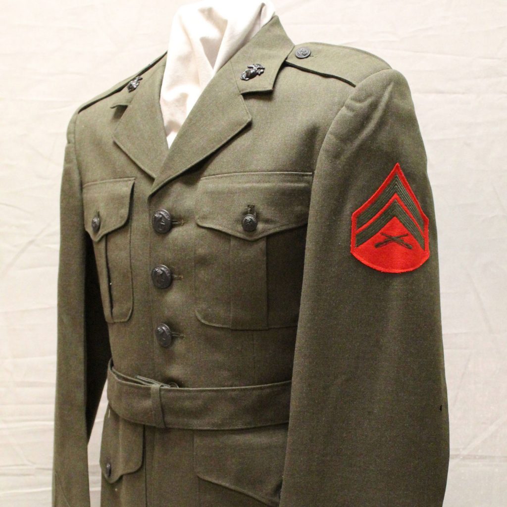 USMC Service Tunic (Alpha Green) 1970 35S . UA835 - Time Traveler Militaria
