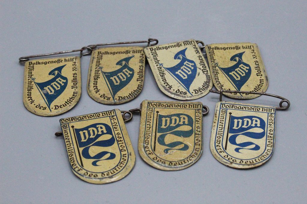 WW2 German DDA 1933-34 Tinnie - PER TINNIE . PIN797 - Time Traveler ...