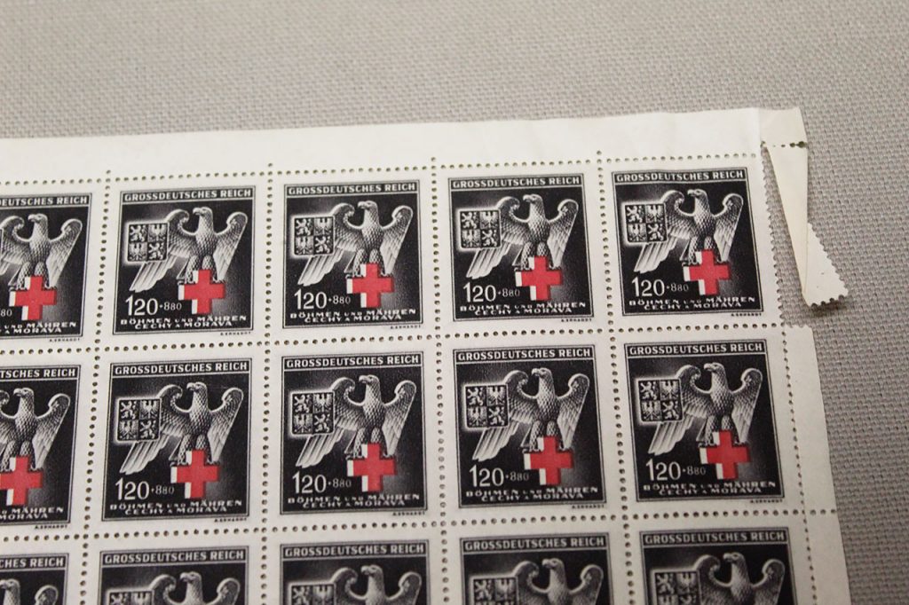 WW2 German Sheet Red Cross stamps . GD833 - Time Traveler Militaria