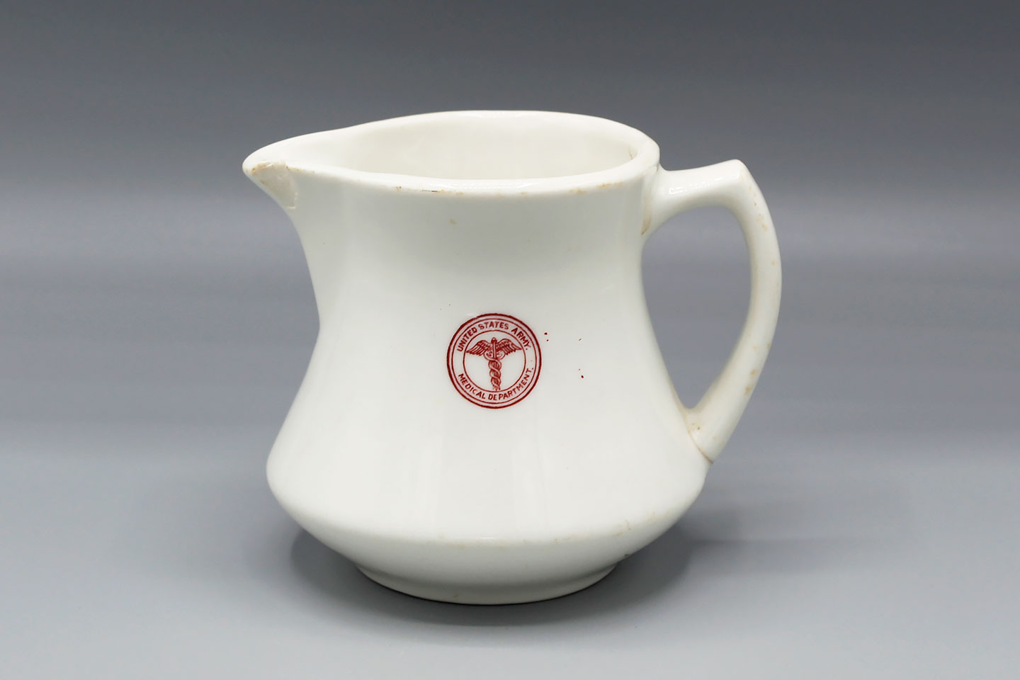 US Army Medical Dept Pitcher . FLU3261 - Time Traveler Militaria