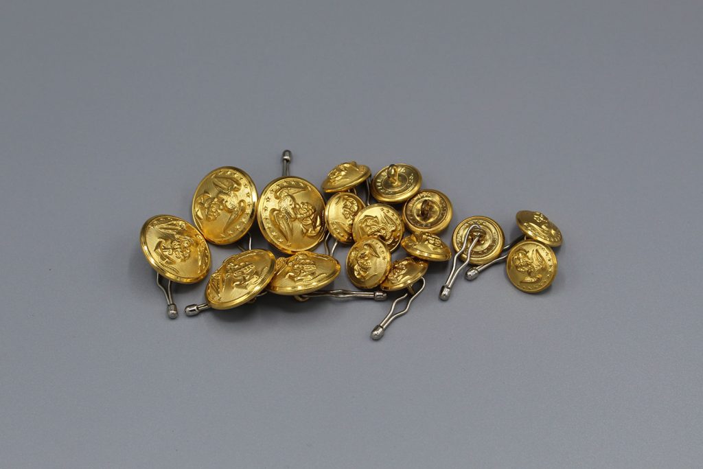 USMC Group of Dress Uniform Buttons . FLU3276 - Time Traveler Militaria