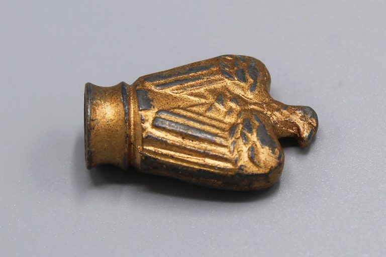 WW2 German KM Dagger Pommel - Zinc . D1085cxa - Time Traveler Militaria