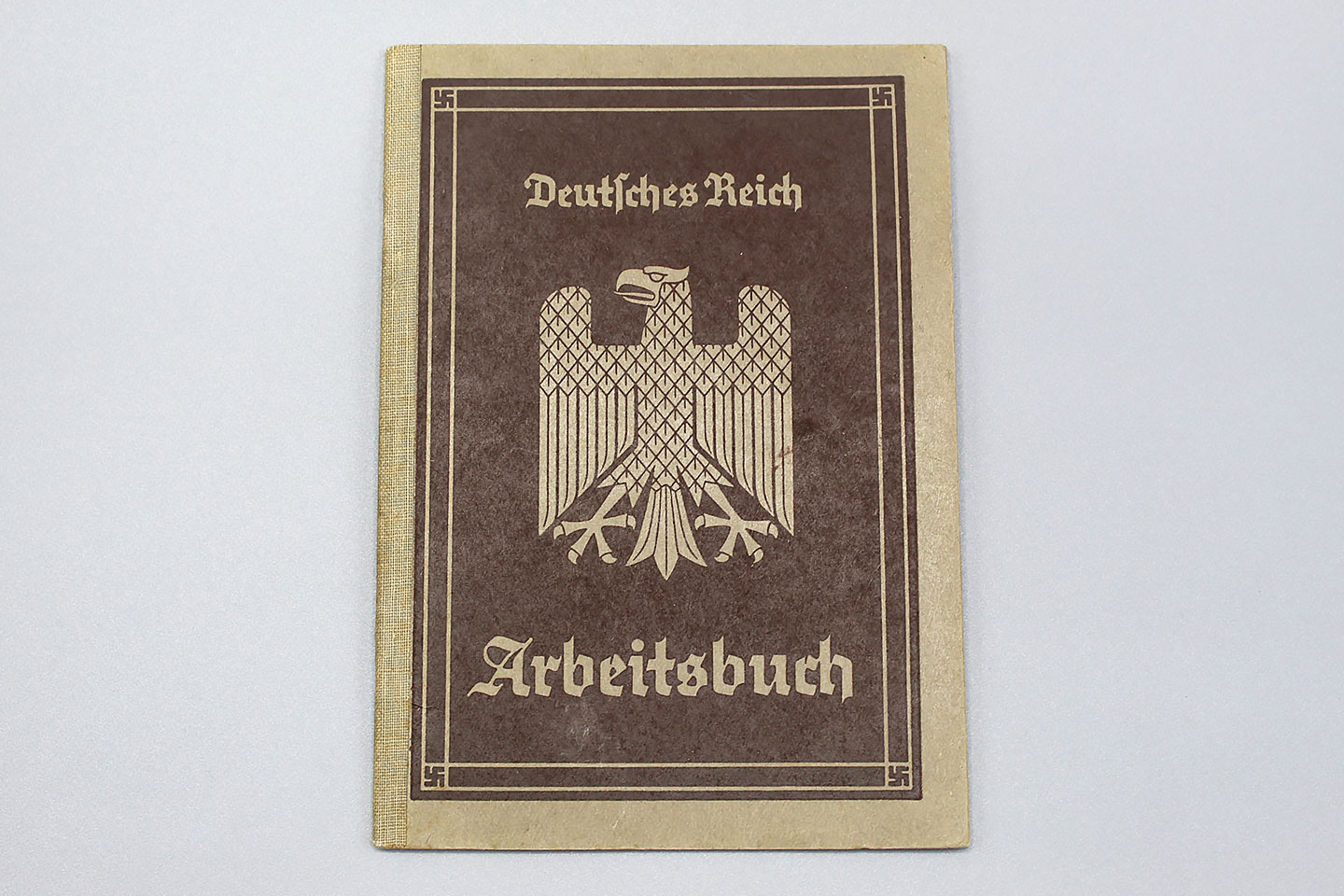 WW2 German Workers Book - 1st Type . GD184 - Time Traveler Militaria