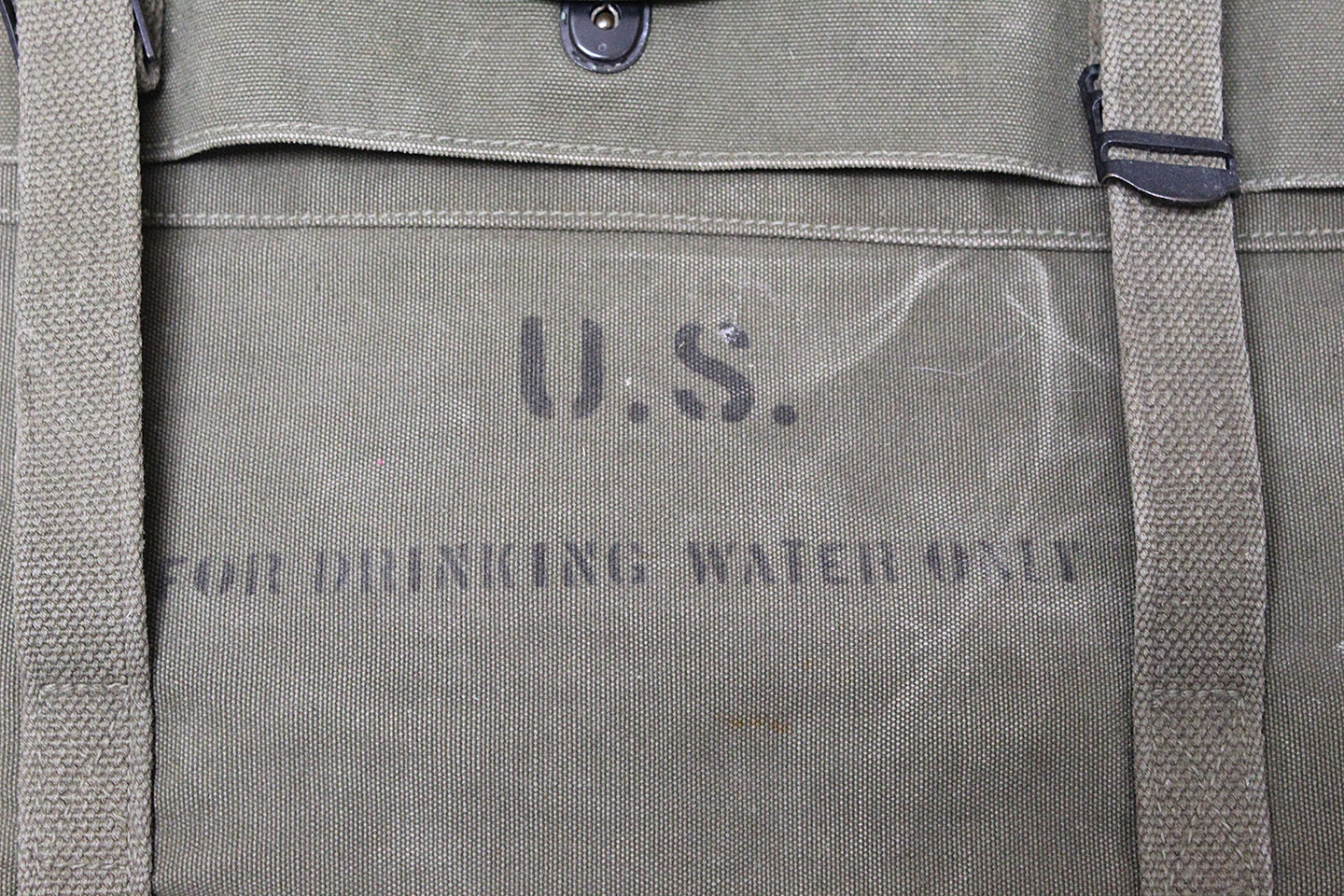 US Army Drinking Water Backpack - 1951 . FLU3340 - Time Traveler Militaria