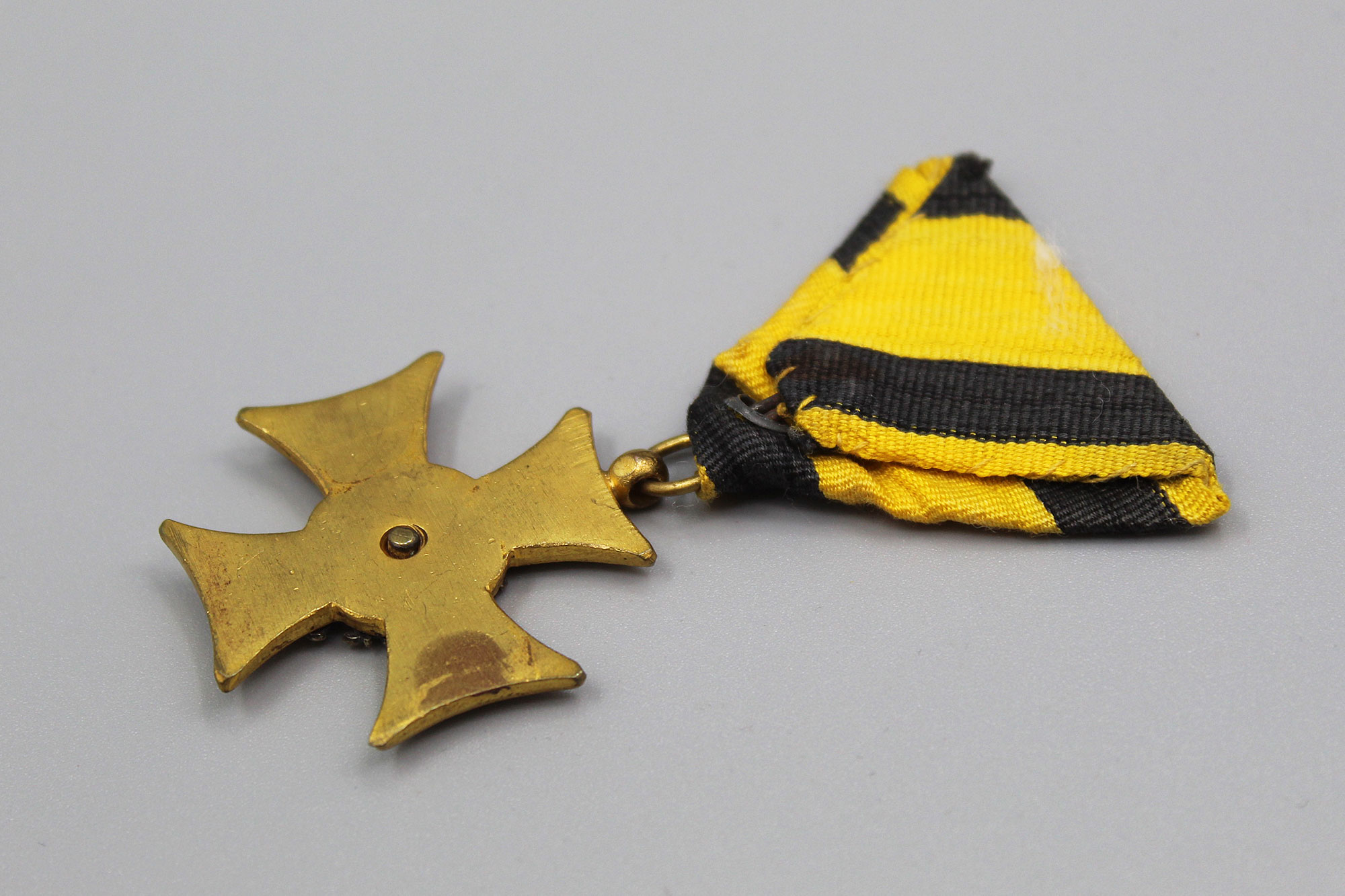 Austrian 25 Year Long Service Cross . IMD374 - Time Traveler Militaria