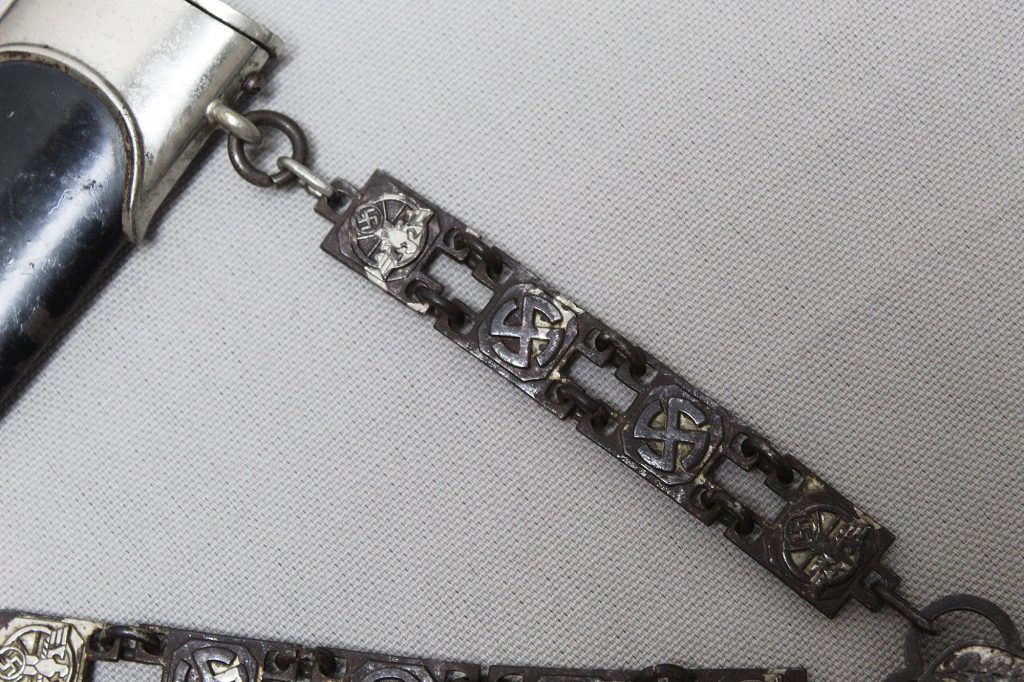 WW2 German NSKK Chained Dagger . D2040 - Time Traveler Militaria