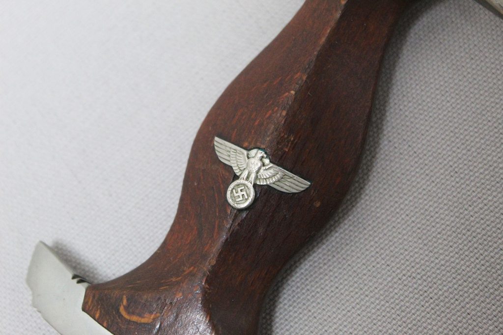 WW2 German NSKK Chained Dagger . D2040 - Time Traveler Militaria