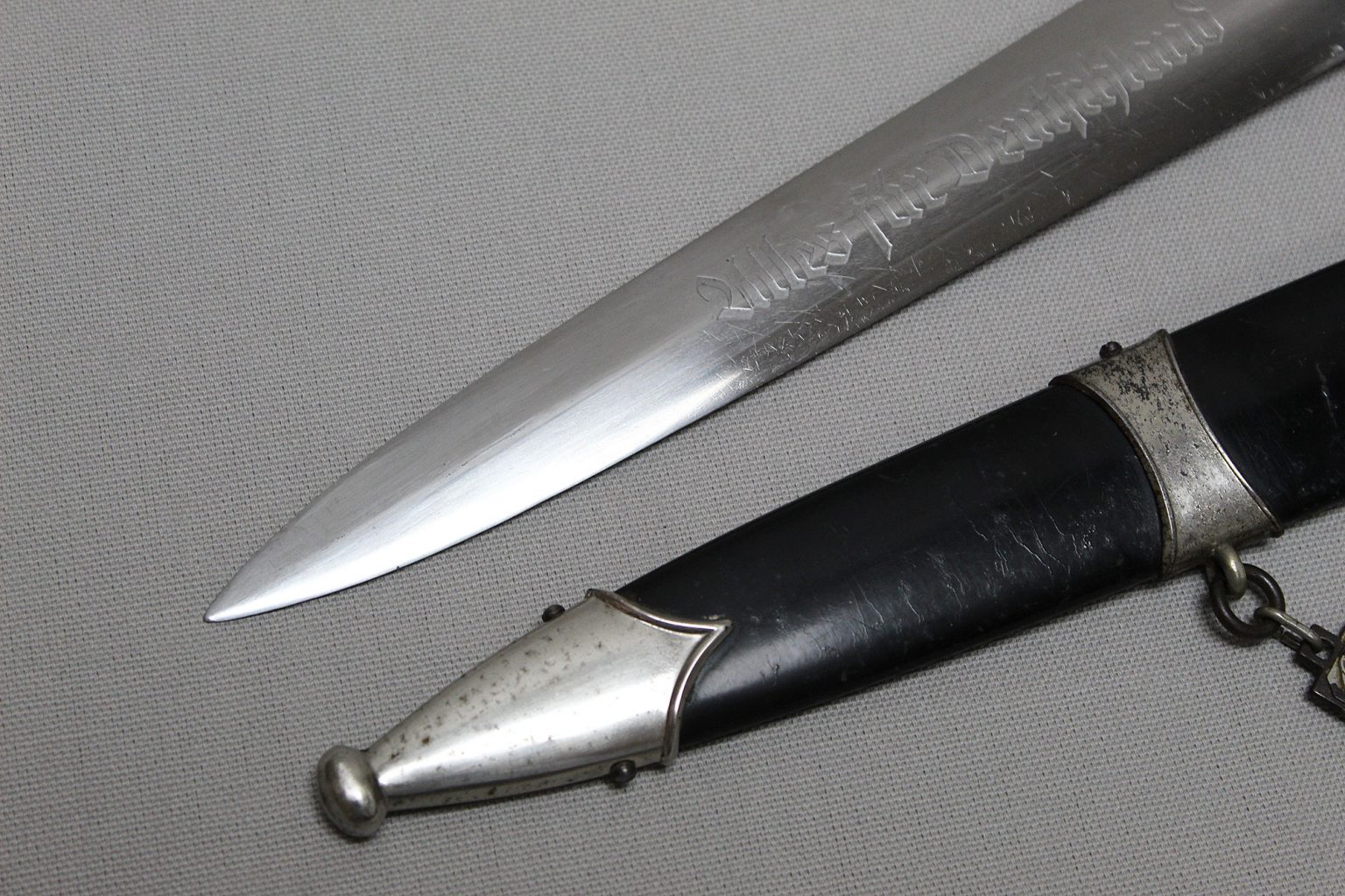 WW2 German NSKK Chained Dagger . D2040 - Time Traveler Militaria