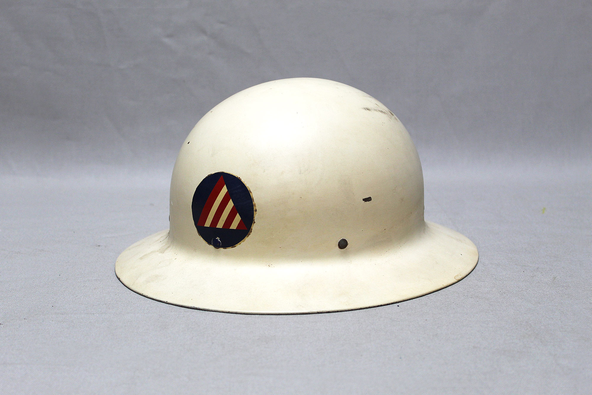 US WW2 Civil Defense Helmet Air Raid Warden . HU1083 - Time Traveler ...