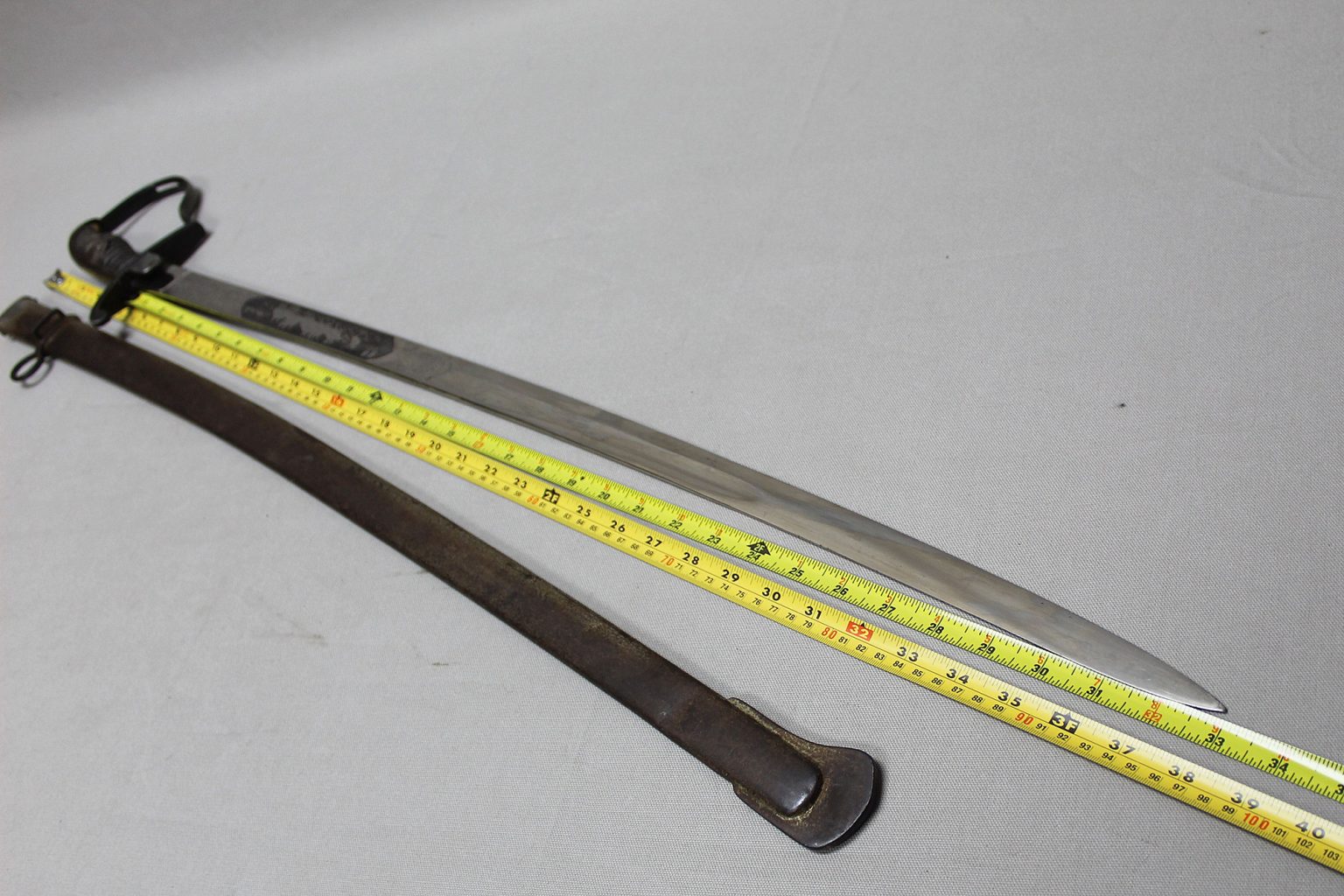 Imperial German Triple Engraved Sword - 1 Guarde Feld Art Regt . SGi44 ...