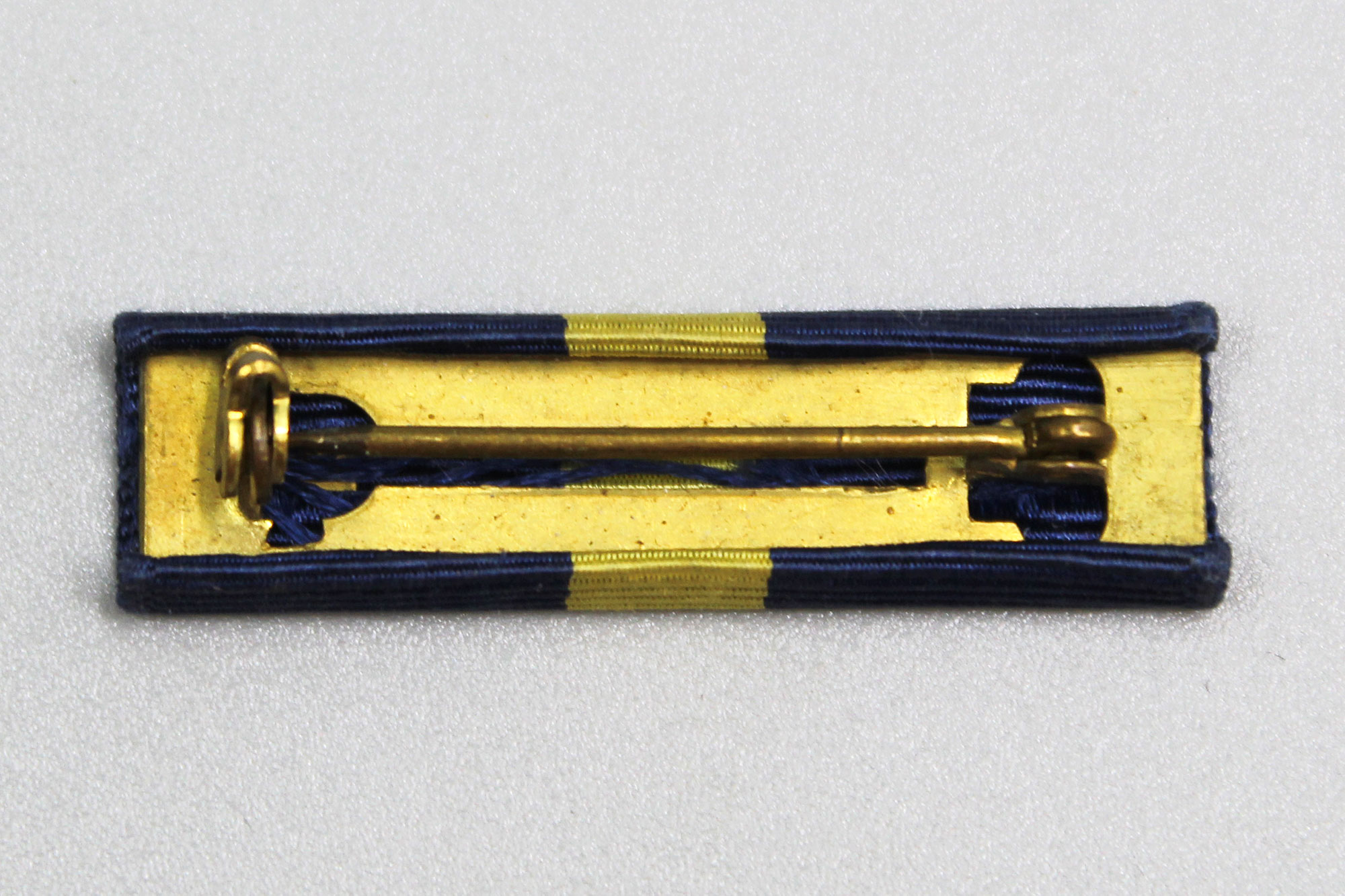 US Navy Distinguished Service Medal Ribbon Bar . YMU4631 - Time ...