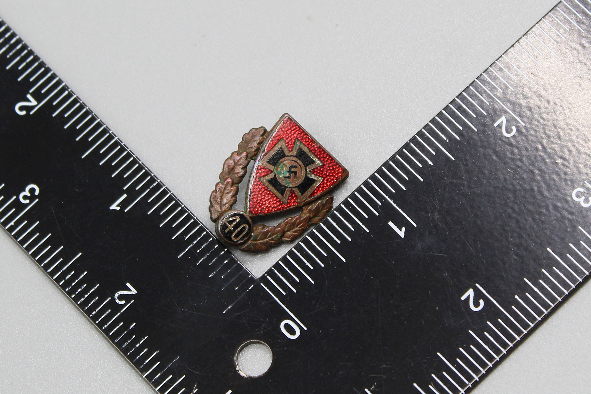 WW2 German NS-RKB (Veterans) 40 Year Service Pin . PIN1195 - Time ...