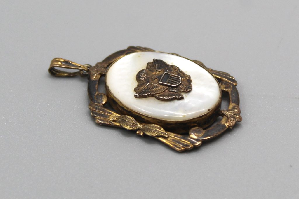 US WW2 Army Sweetheart Locket Pendant w/Picture - 1/20 10k on Sterling ...