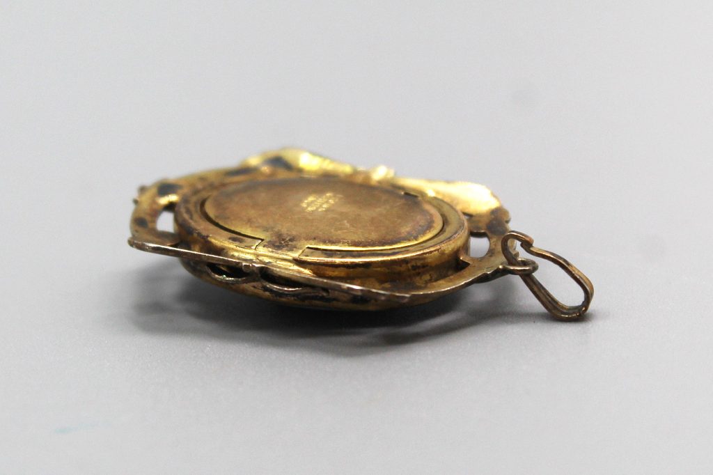 US WW2 Army Sweetheart Locket Pendant w/Picture - 1/20 10k on Sterling ...