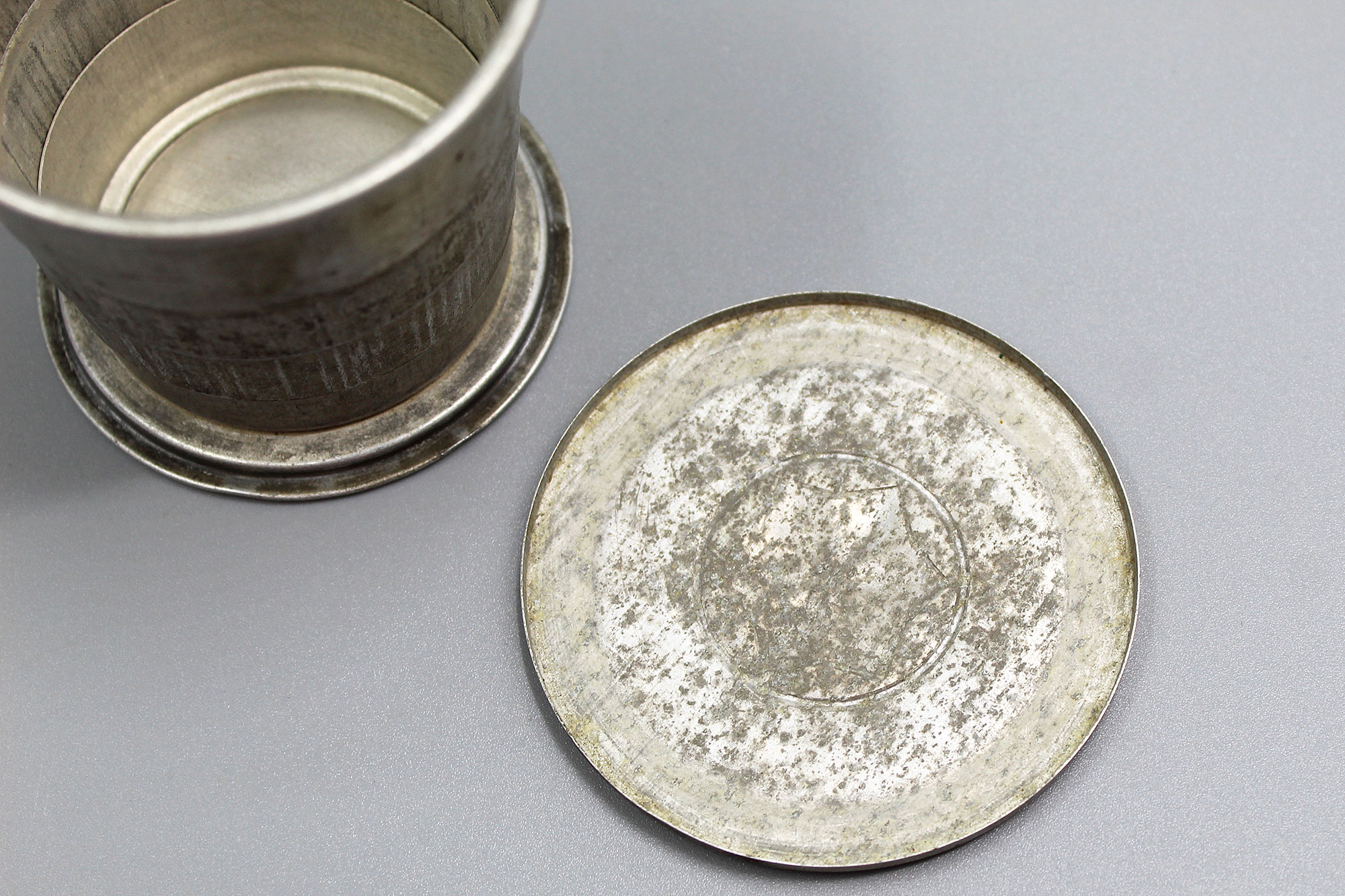 WW2 German Folding Mess Cup . EFL887 - Time Traveler Militaria