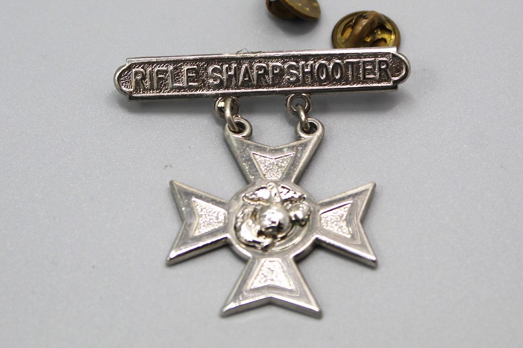 USMC Rifle Sharpshooter Qualification Badge . FLU3575 - Time Traveler ...
