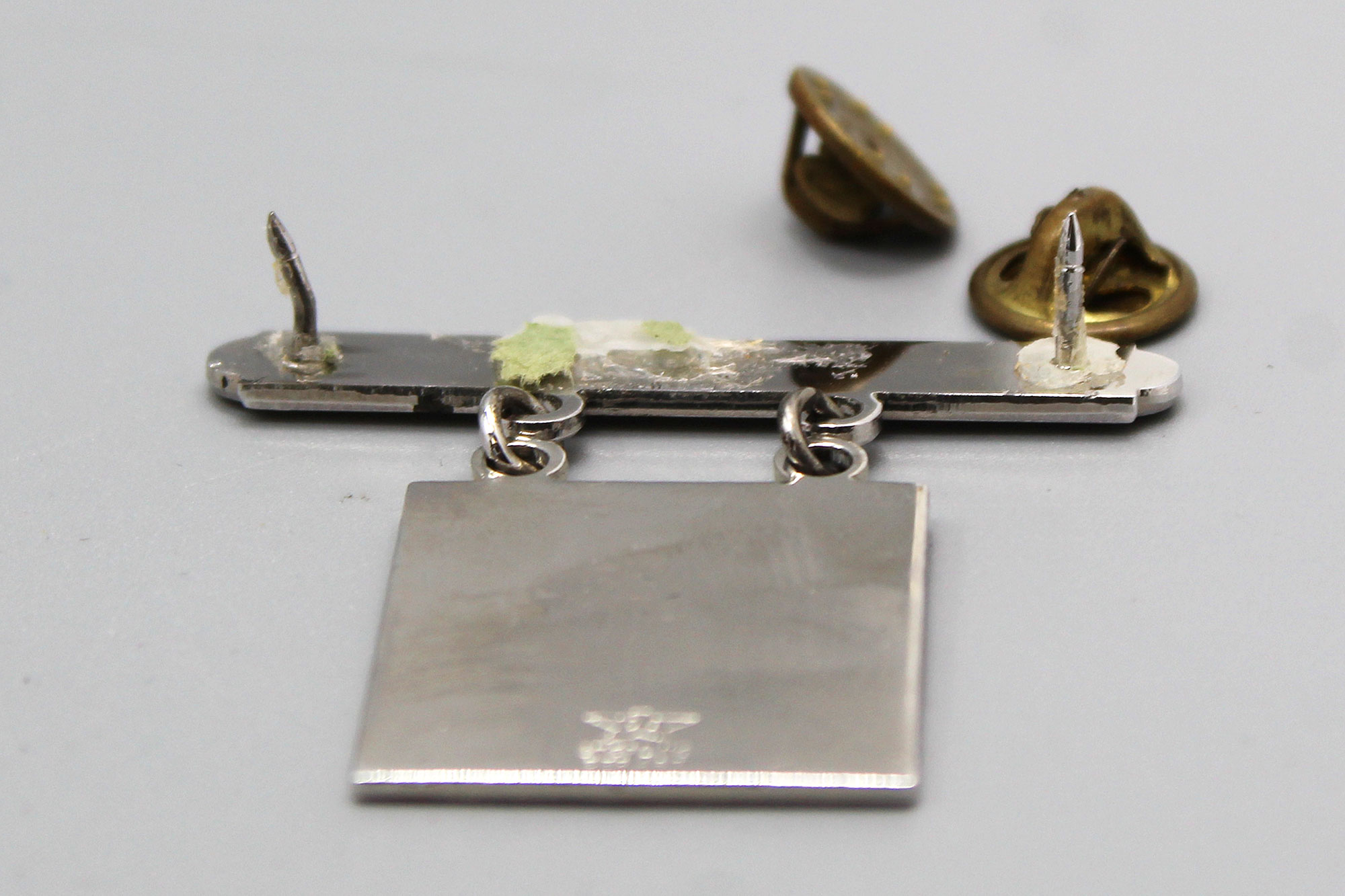 USMC Rifle Marksman Badge - H-H Sterling . FLU3577 - Time Traveler ...