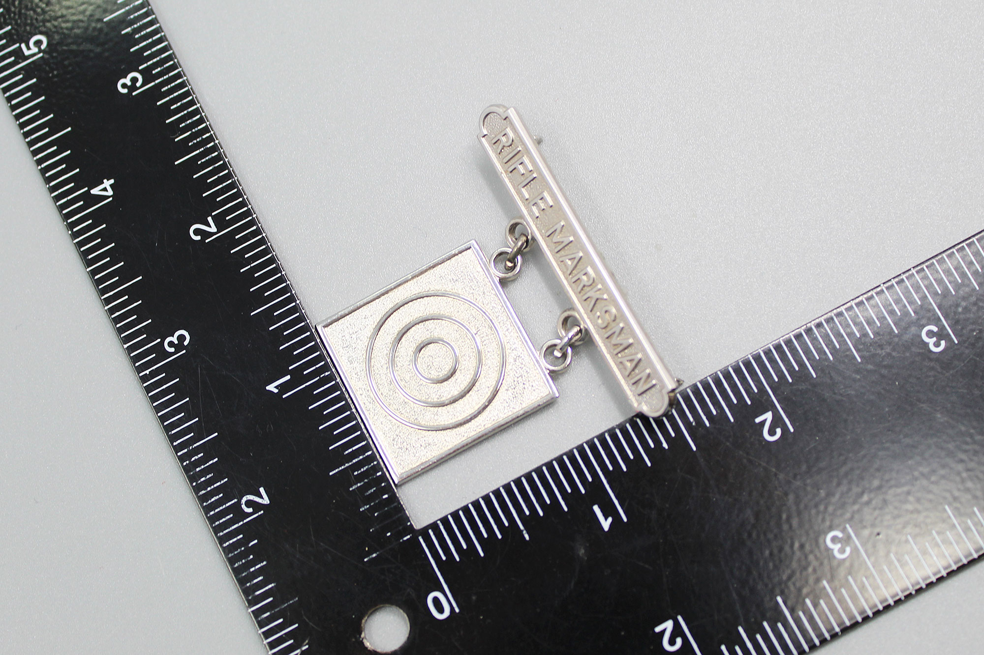 USMC Rifle Marksman Badge - H-H Sterling . FLU3577 - Time Traveler ...