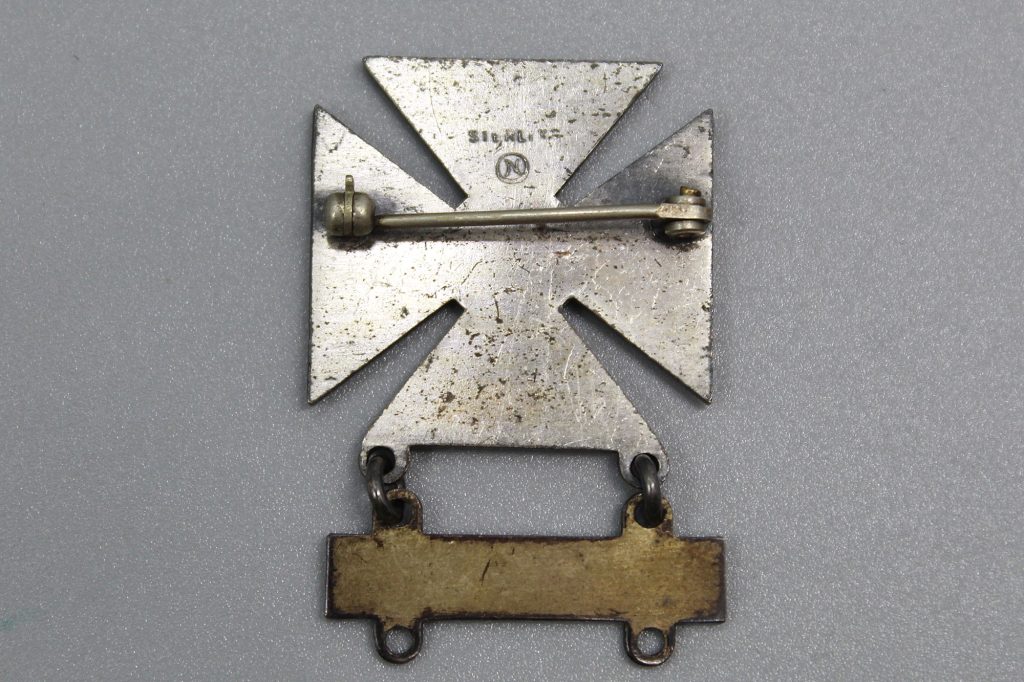 US Army Marksman Qualification Badge w/Rifle Bar . FLU459 - Time ...