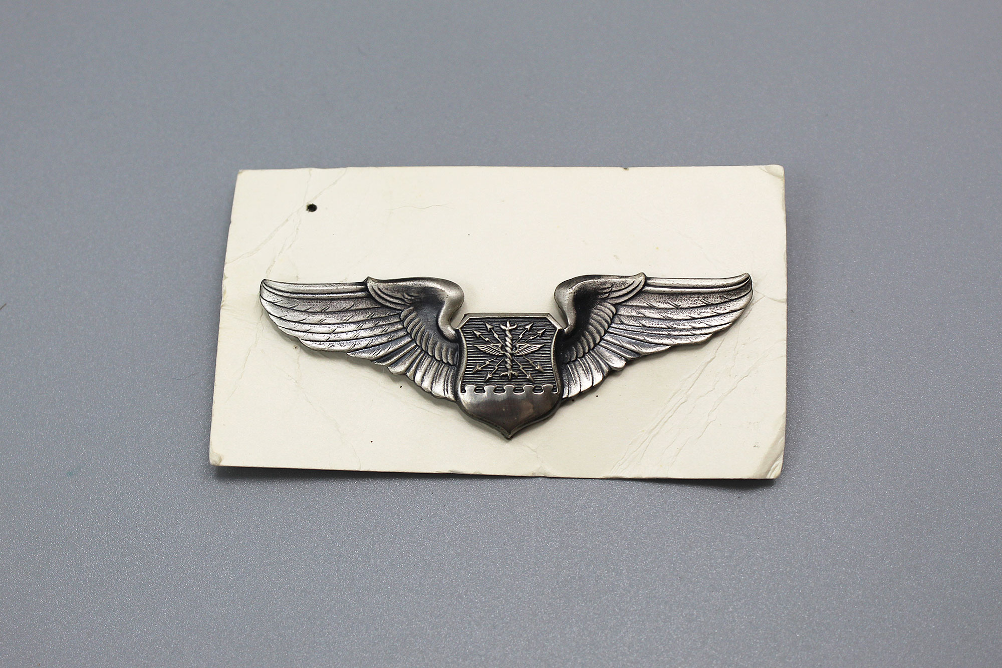 USAF Navigator Wings on Card - 72 Antaya 1/20 SF . W210 - Time Traveler ...