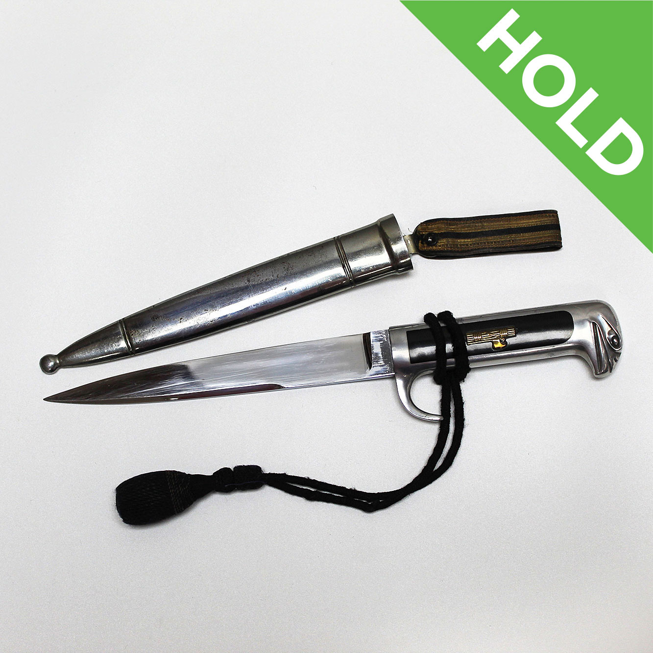 Daggers & Knives - Time Traveler Militaria