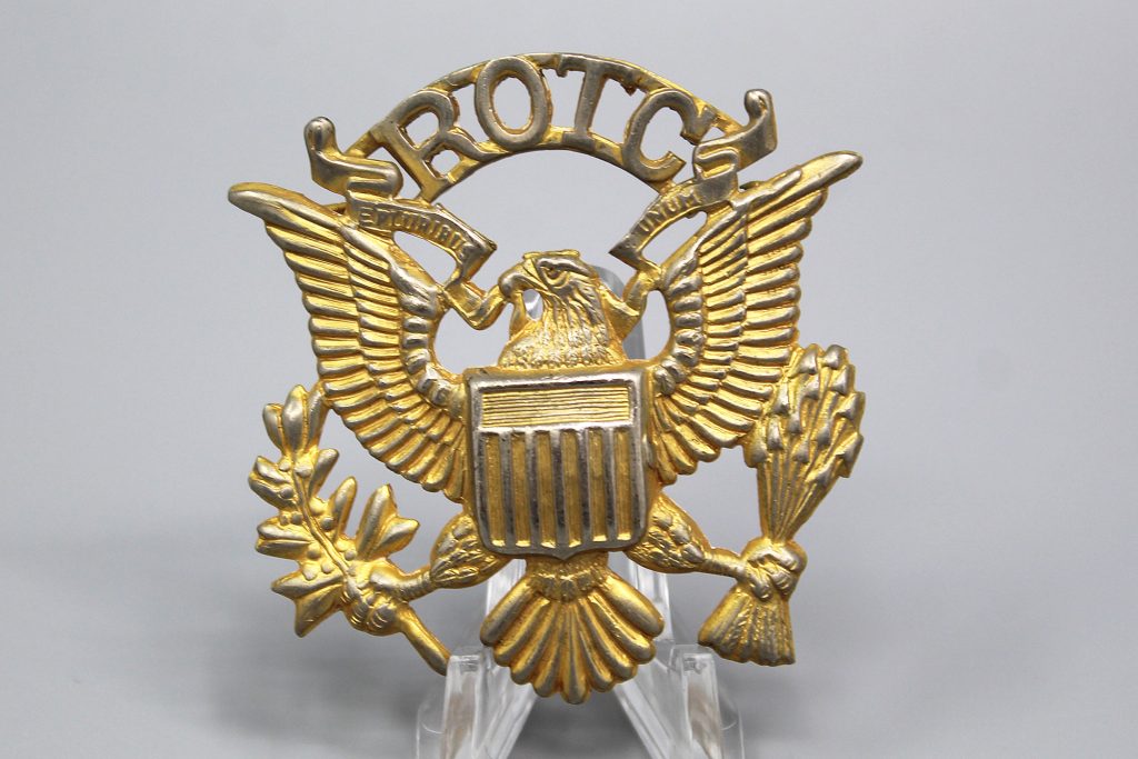 US ROTC Visor Cap Eagle . FLU3640 - Time Traveler Militaria