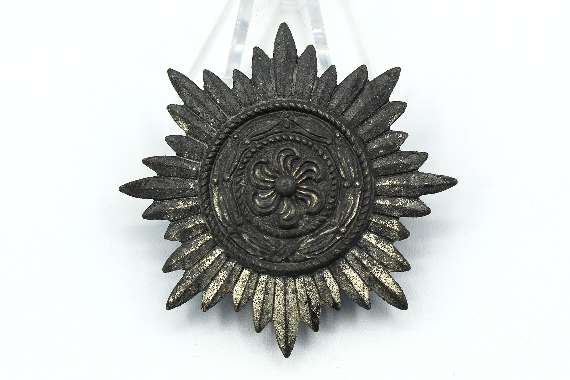 WW2 German Ostvolk Medal 1st Class Silver w/o Swords W&L (loose pin ...