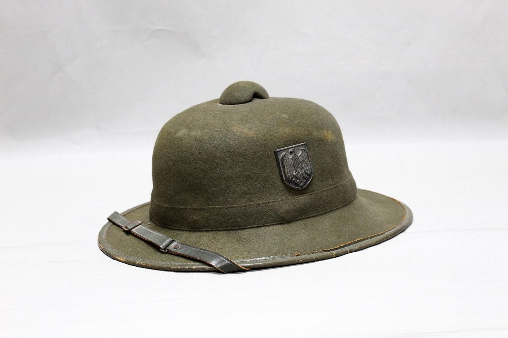WW2 German Army Tropical Pith Helmet . HG4048 - Time Traveler Militaria