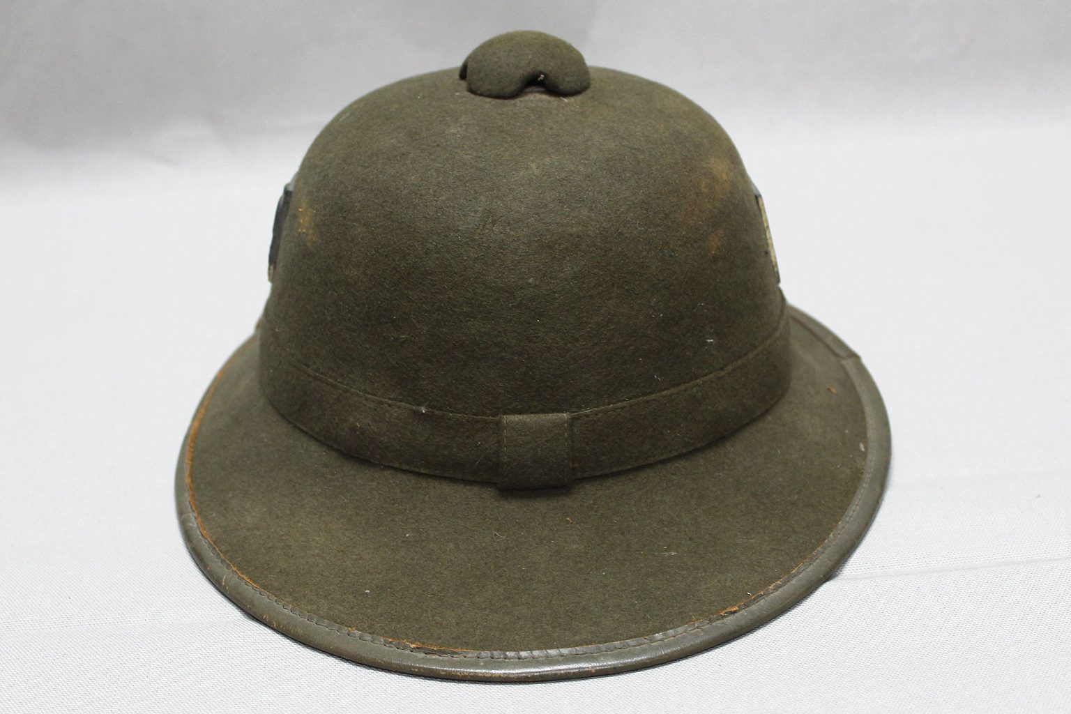 WW2 German Army Tropical Pith Helmet . HG4048 - Time Traveler Militaria