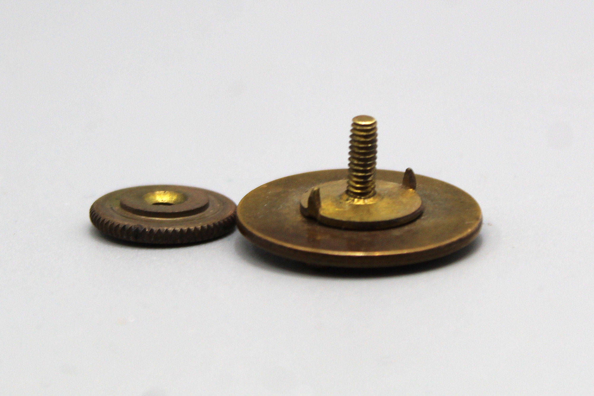 US WW2 AAF Enlisted Collar Disk . FLU3651 - Time Traveler Militaria