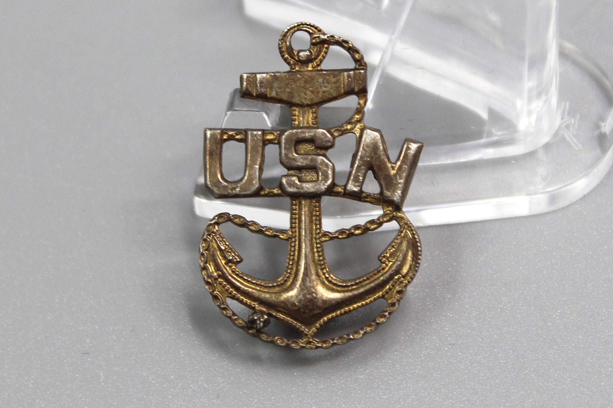 WW2 USN CPO Small Pin - Sterling . FLU3654 - Time Traveler Militaria