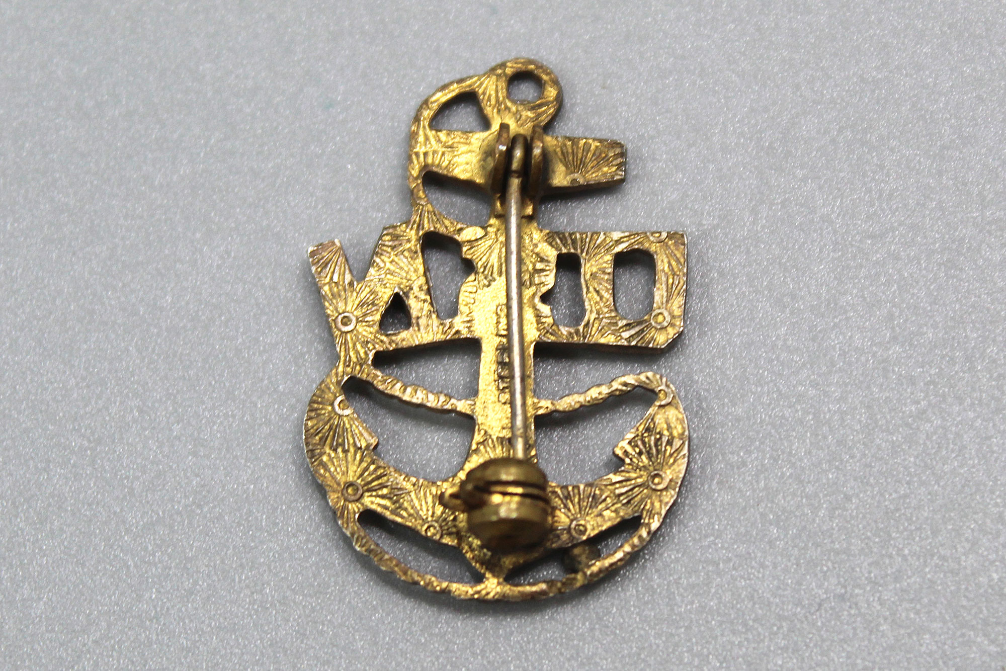 WW2 USN CPO Small Pin - Sterling . FLU3654 - Time Traveler Militaria