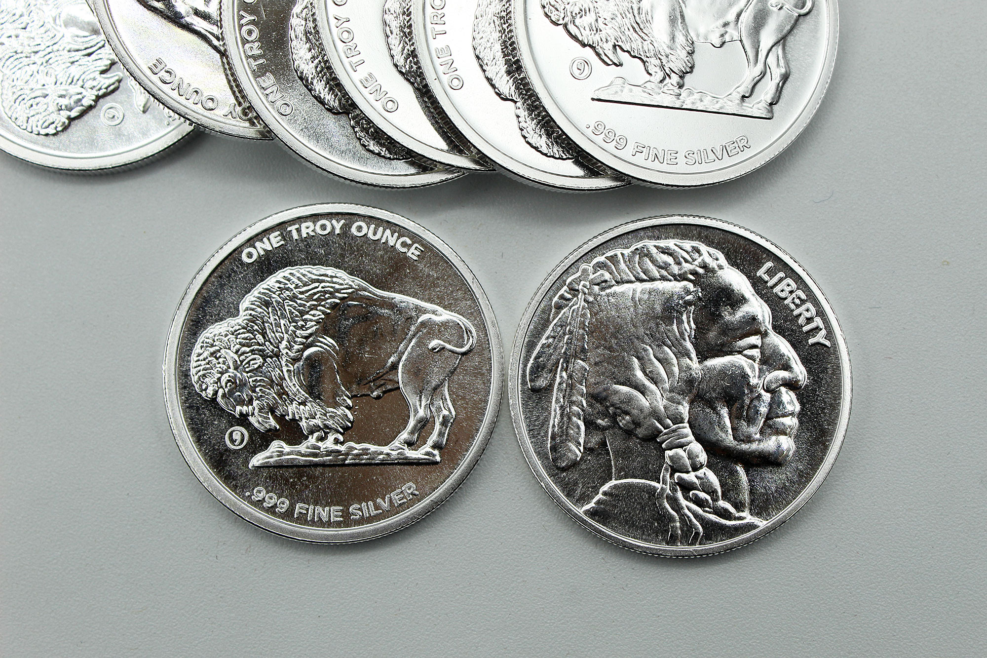 US Buffalo 1oz Silver Rounds - Price Each . GAS138 - Time Traveler ...
