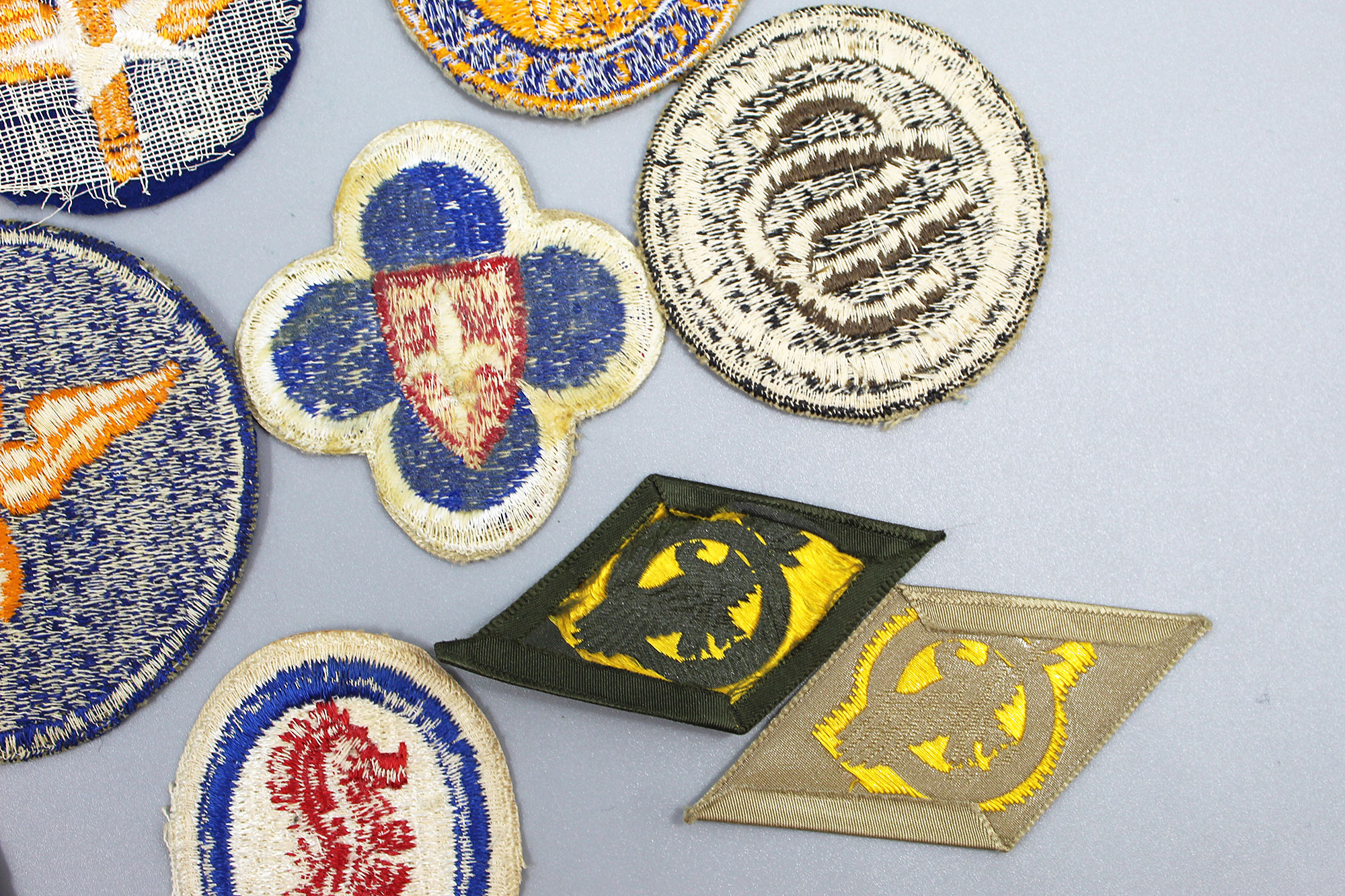 US Group of Patches . USP1201 - Time Traveler Militaria