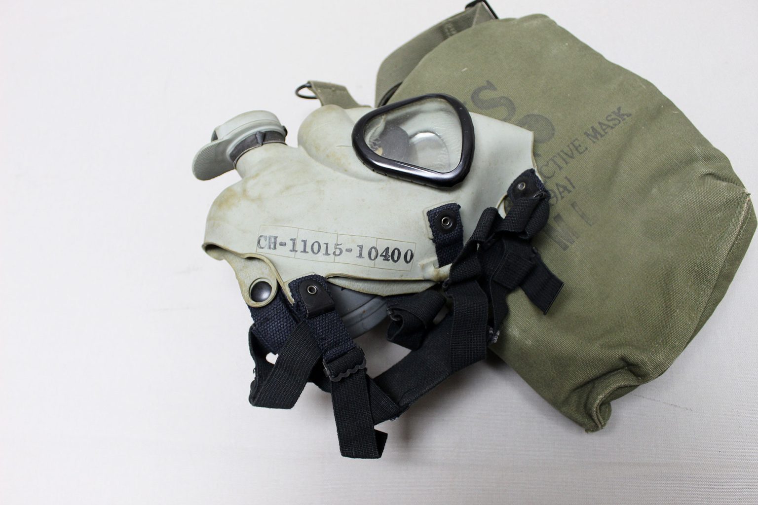 US M9A1 Field Protection Mask in Carry Bag w/Strap . FLU3649 - Time ...